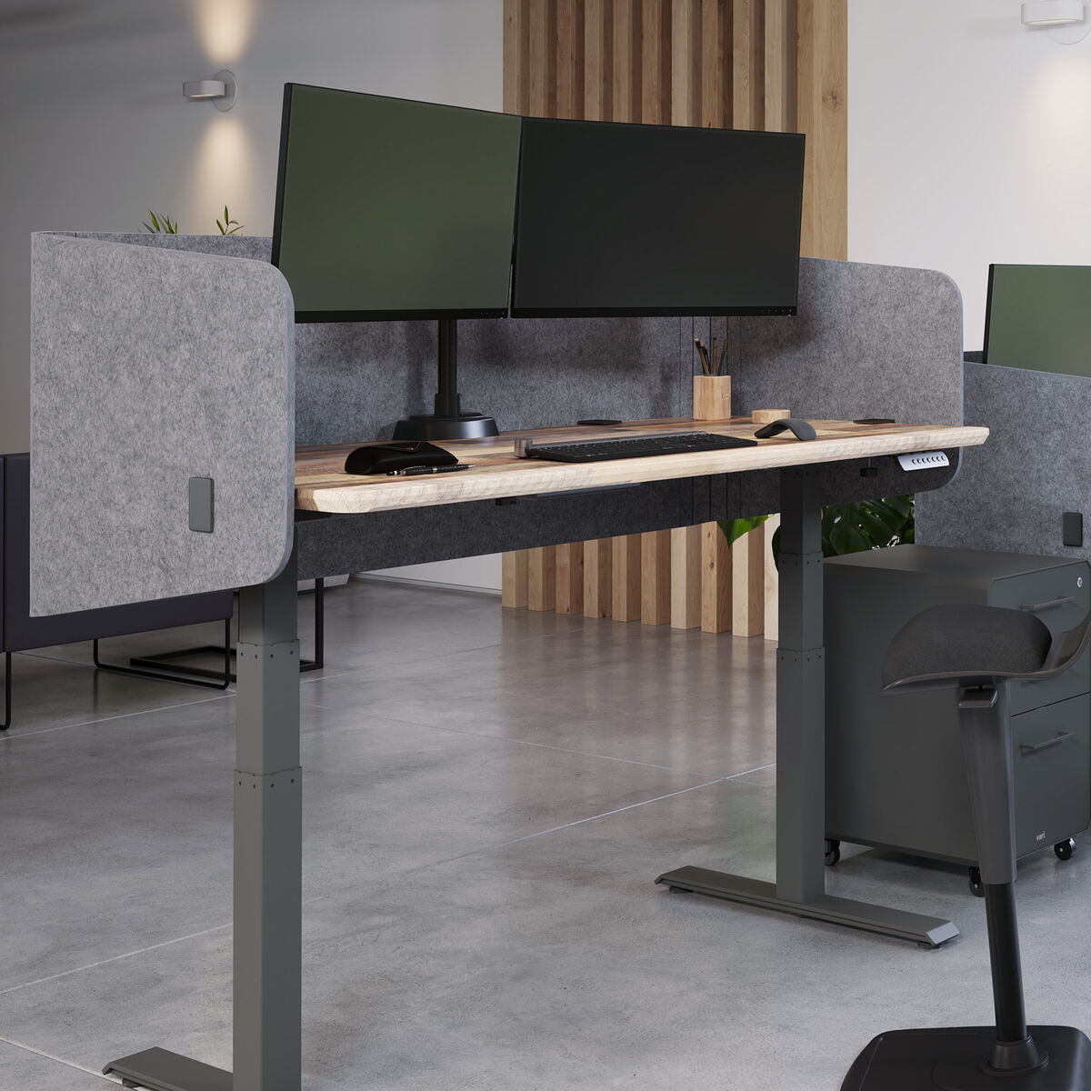 Privacy Desk Surround 60 | Privacy in an Open Office | Vari®