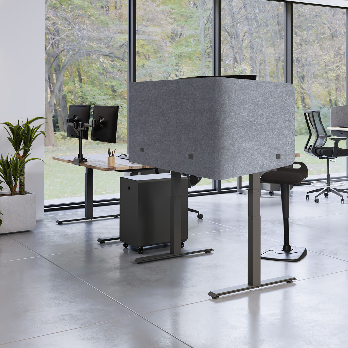 Tall Privacy Desk Surround 60 | Privacy in an Open Office | Vari®