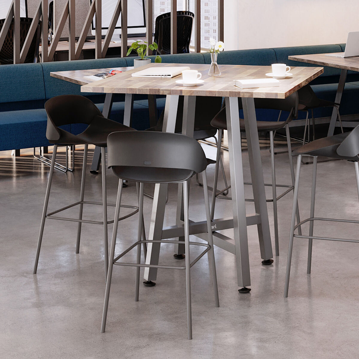 Standing Square Table | Vari®