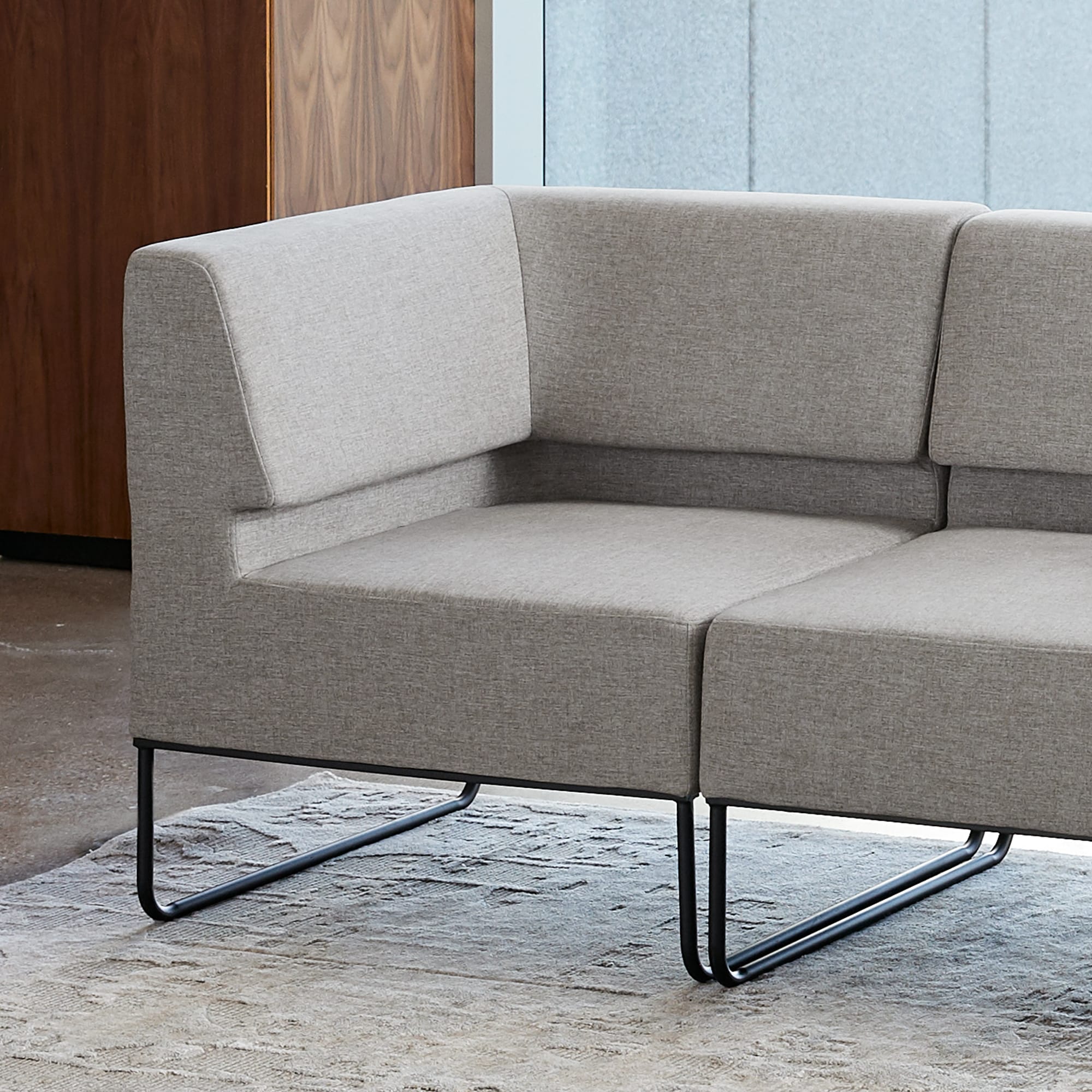 Corner Seat | Soft Seating | Vari®